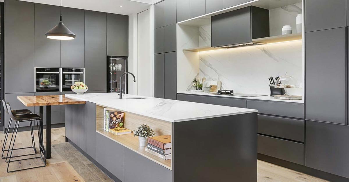 Luxul Cabinet Doors: Luxul